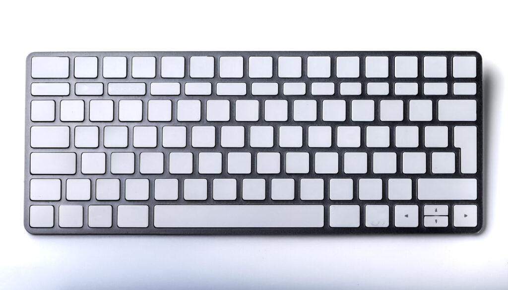 Boost Your Typing Speed with the Challenge of a Blank Keyboard - Typesy